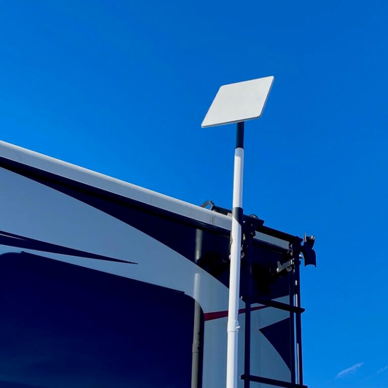 Starlink RV Pole Kit - Hitched4fun.com