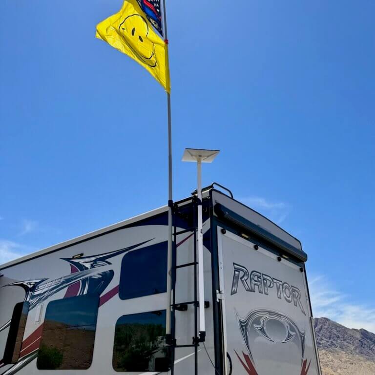 Starlink RV Pole Kit - Hitched4fun.com